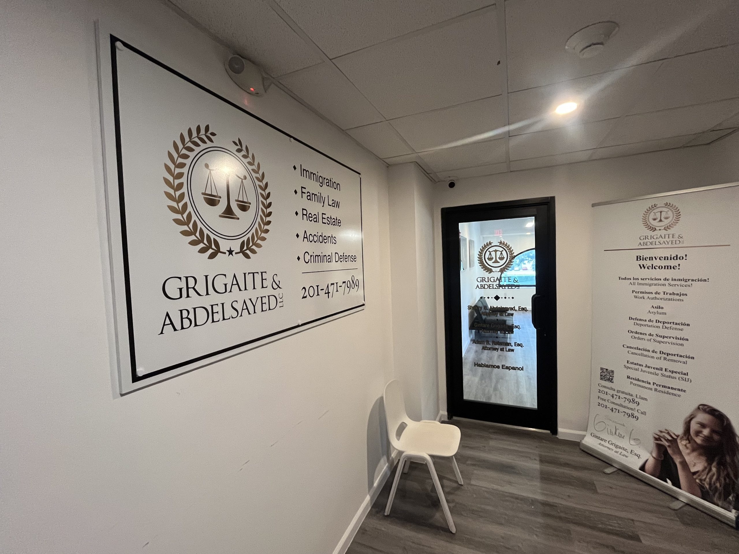 Aluminum / Metal / Acrylic / Individual Gallery - Vital Signs NJ