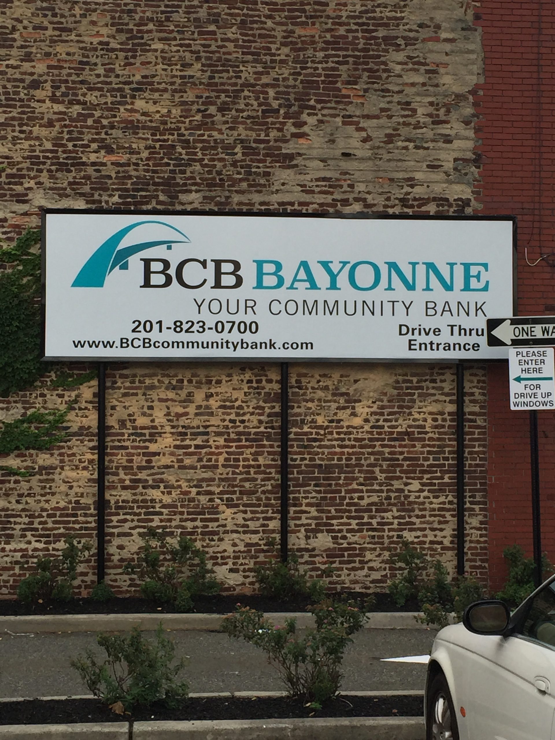 Aluminum / Metal / Acrylic / Individual Gallery - Vital Signs NJ